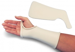 Radial Bar Wrist Cock-Up Splints by Chesapeake Medical | Medline ...