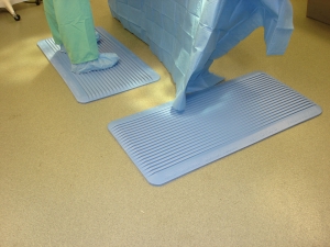 Antifatigue Surgical Floor Mats | Medline Industries, Inc.