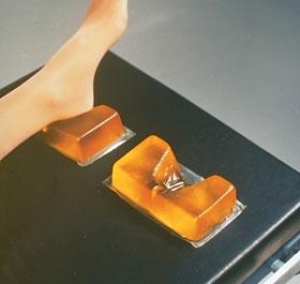 AliGel Heel Cup Gel Positioner | Medline Industries, Inc.