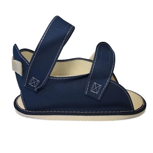 Super Cast Postoperative Shoes | Medline Industries, Inc.