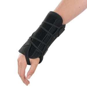Breg Apollo Universal Wrist Braces | Medline Industries, Inc.