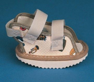 Comfor Tot Cast Boot | Medline Industries, Inc.