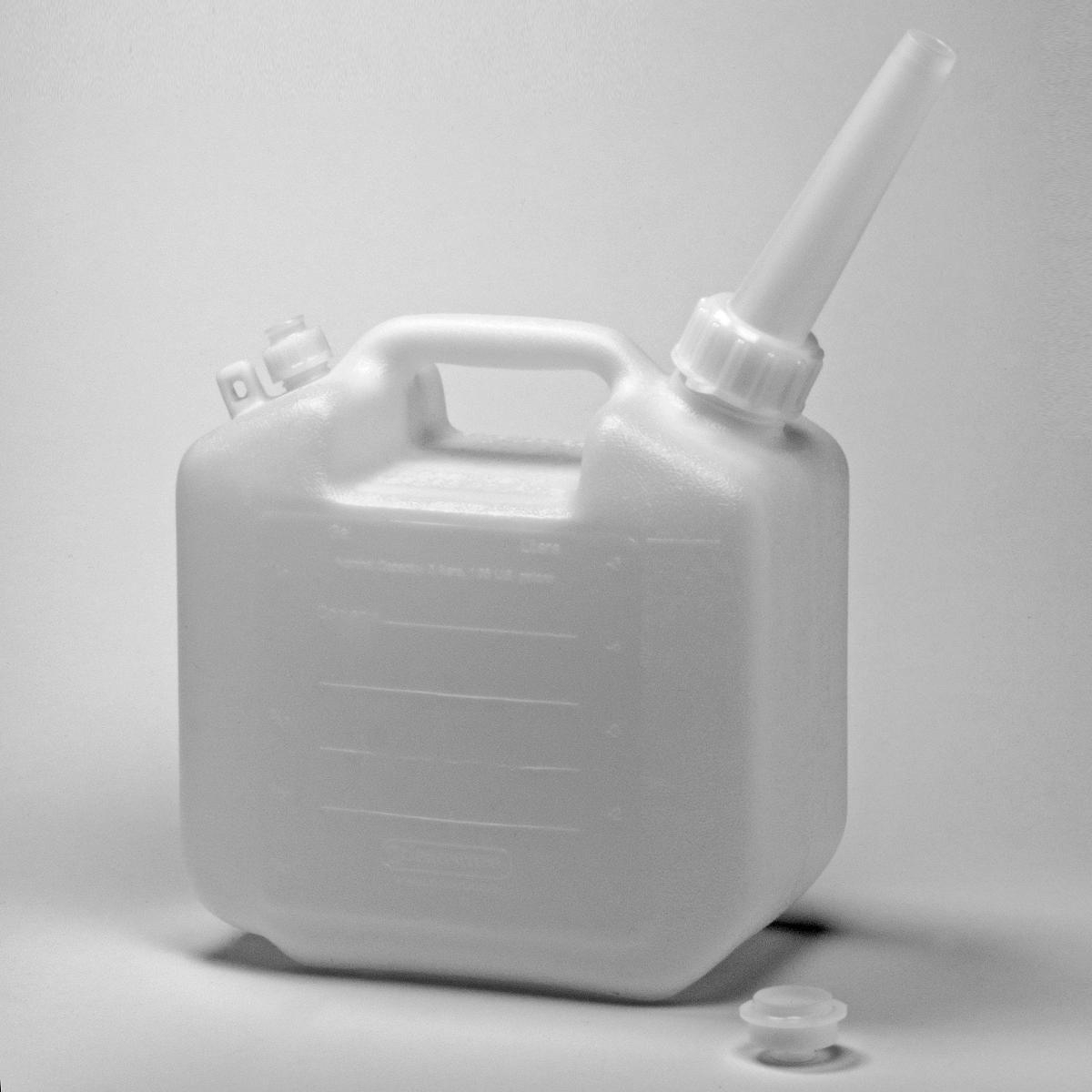 HDPE Jerricans with Screw Caps | Medline