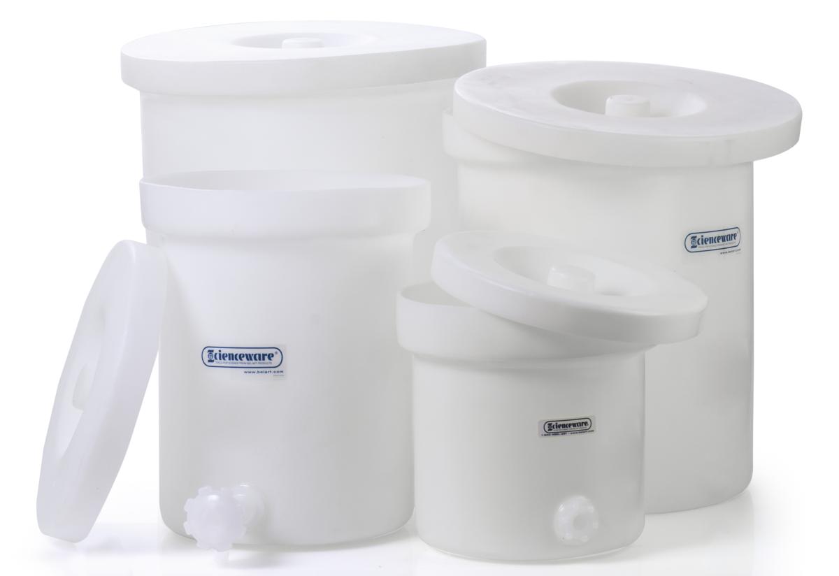 Polly-Crock Polyethylene Tanks with Lids | Medline