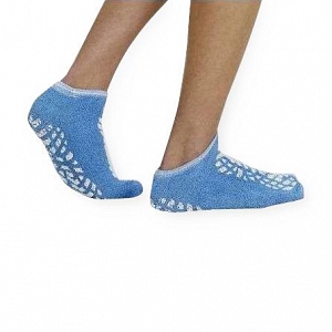 Cardinal Patient Safety Slippers | Medline Industries, Inc.