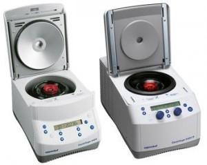 Centrifuge 5424 and Research Plus Knob | Medline