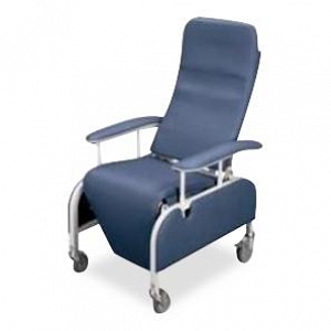 Lumex Drop-Arm Recliners | Medline Industries, Inc.