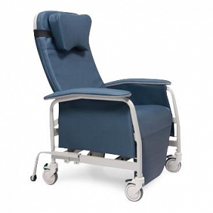 Preferred Care Extra-Wide Recliner | Medline Industries, Inc.