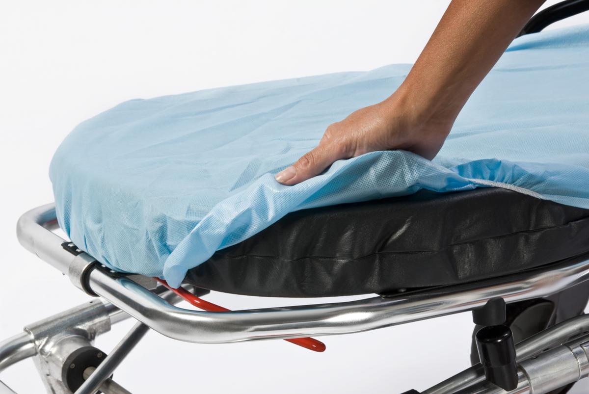 Little Rapids Stretcher Sheets | Medline