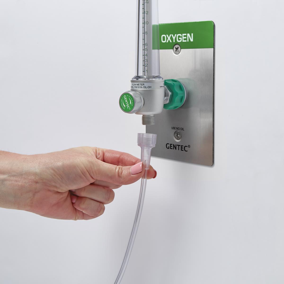 Medline Disposable Oxygen Masks with Universal Connector | Medline