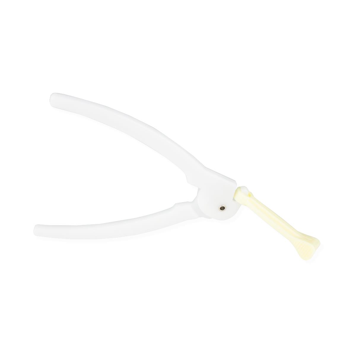 Nonsterile Double-Grip Umbilical Cord Clamps | Medline