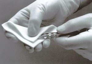 Katena Instrument Wipe & Corneal Shield | Medline Industries, Inc.