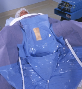 3-in-1 Lingeman Drapes | Medline Industries, Inc.