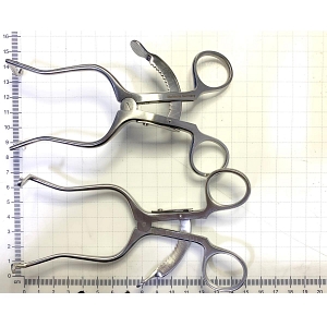 Cervical Tissue Retractor | Medline Industries, Inc.