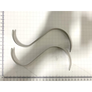 S-Shaped Double Ended Retractor | Medline Industries, Inc.