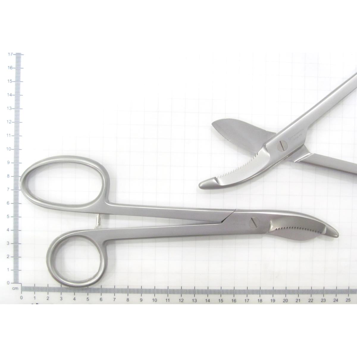 Miltex BRUNS Plaster Shears | Medline Industries, Inc.