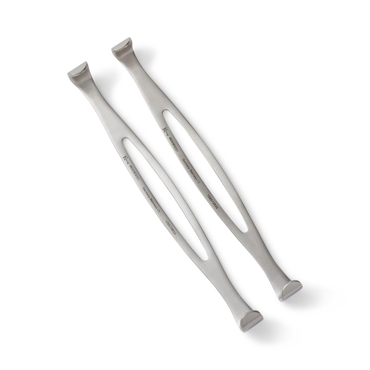 U. S. Army Retractor by Integra | Medline Industries, Inc.