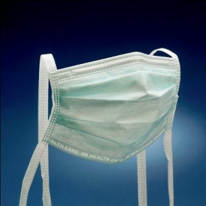 3M High Fluid Resistant Surgical Mask | Medline Industries, Inc.