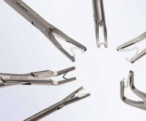 Weck Hemoclip Plus Titanium Ligating Clips | Medline Industries, Inc.