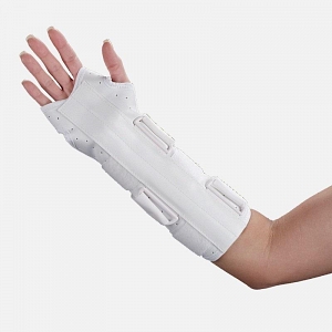 DeRoyal Wrist and Forearm Splints | Medline Industries, Inc.