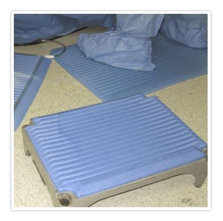 Deroyal The Surgical Mat | Medline