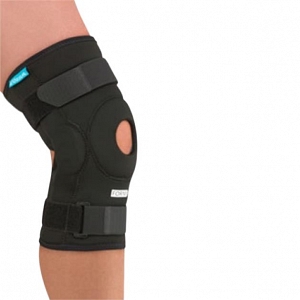 Ossur FormFit Hinged Knee Brace | Medline Industries, Inc.