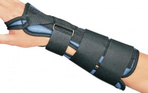 DJO Global Foam Wrist Splint | Medline Industries, Inc.