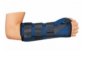 Universal Wrist/Forearm Splints | Medline