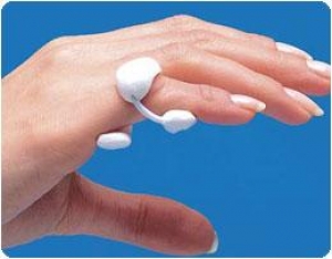 LMP Spring Finger Extension Splint | Medline Industries, Inc.