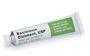 Bacitracin Antibiotic Ointment by Performance Health | Medline ...