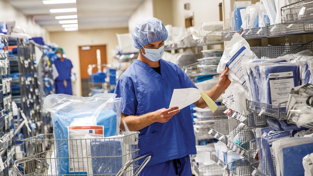 4 tips to improve operating room supply management